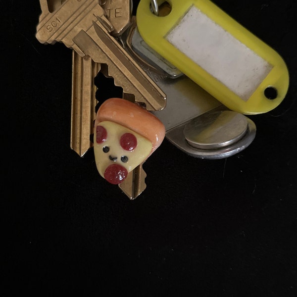 Kawaii Pizza Keychain - Pepperoni - Etsy