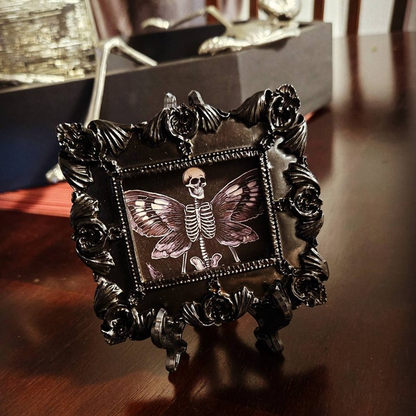 Mini Wall Art Oddities Curiosities Goth Gold Vintage Frame AI, Garden ...