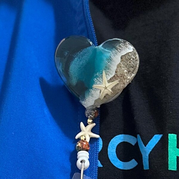 Ocean Badge Reel, Beach Retractable Beaded Badge Buddy, Cute Summer ID ...