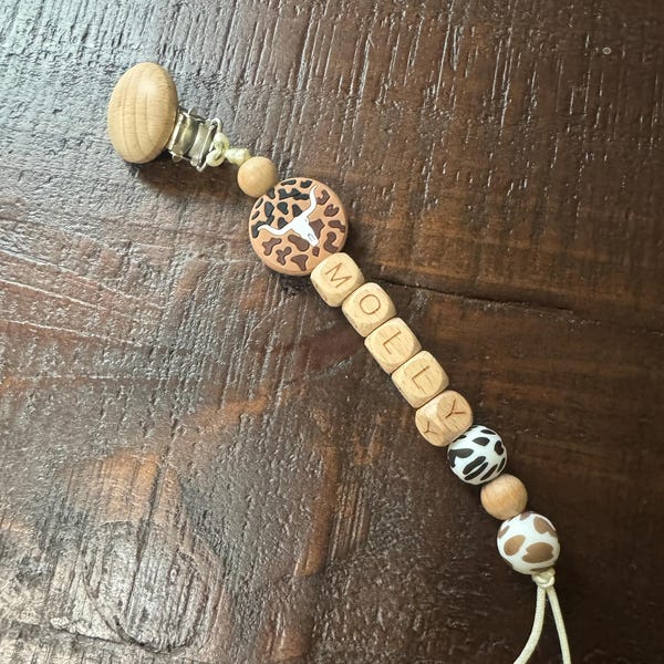 Highland Cow Pacifier Clip | Farm Pacifier Clip | Cow Dummy Clip | Cow ...