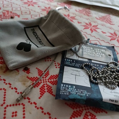 U.S. MILITARY Set PERSONALISED ARMY Dog Tags With Additional Red Medic ...