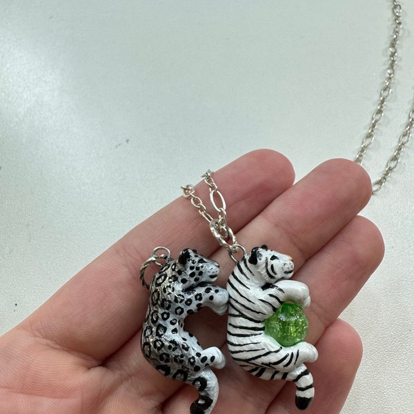 Snow Leopard Necklace Pendant Charm - Etsy