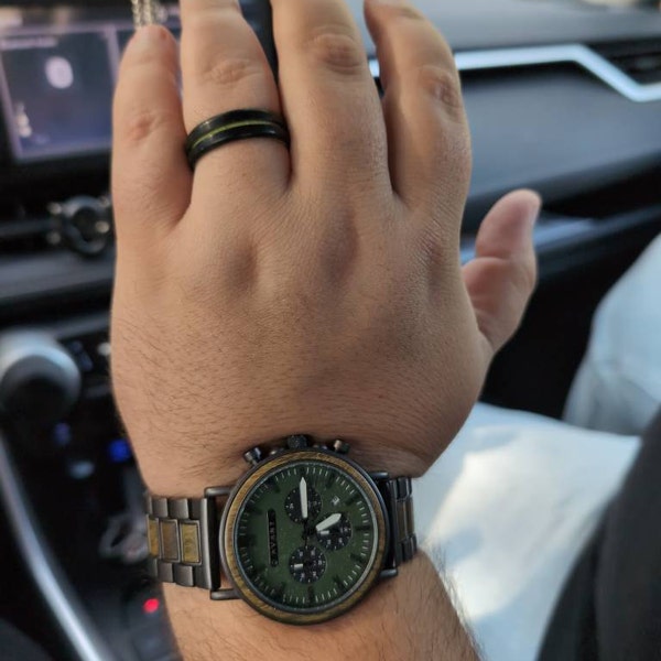 Engraved Wood Watch; Explorer S - 44mm (green Sandalwood & Black Steel ...