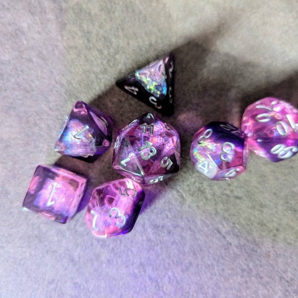 Handmade Sharp Edge Dice Red Black Resin Polyhedral RPG Dice Set With ...