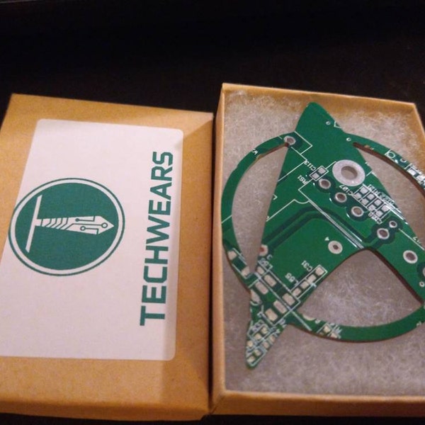 Circuit Board Star Trek Insignia | 100% Recycled PCB - Etsy