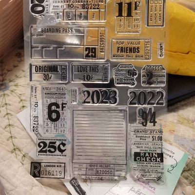 Tim Holtz Idea-ology Wooden Vignette Card File TH94243 - Etsy