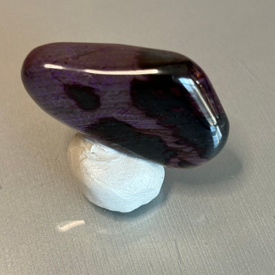 Siberian Amethyst Tumbled Gemstones USA Mine, Four Peaks Arizona ...