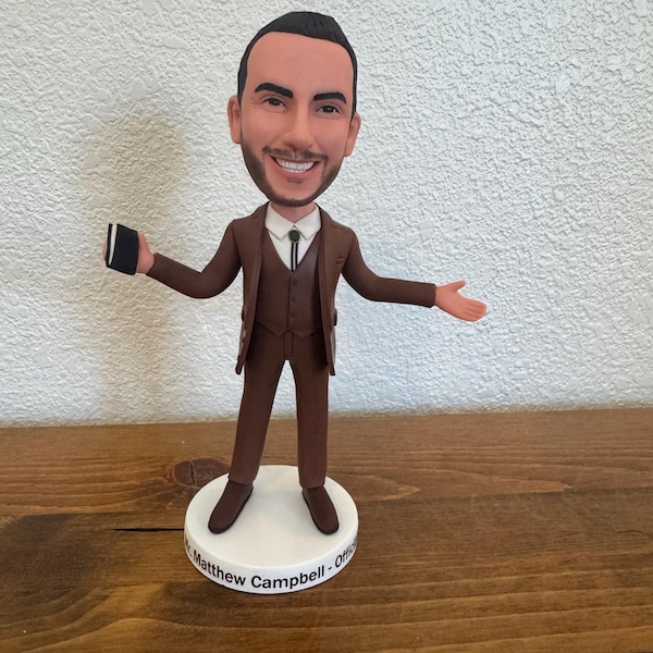 Custom Figurine Wedding Cake Topper, Custom Bobblehead Wedding Cake ...