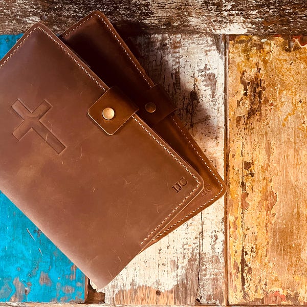 Personalized KJV Holy Bible Cover , Custom Leather Holy Bible Book Case ...