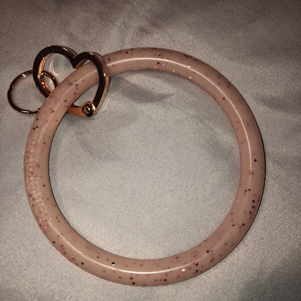 Keychain Bracelet | Silicone Key Ring | Key Loop | Silicone Bangle ...