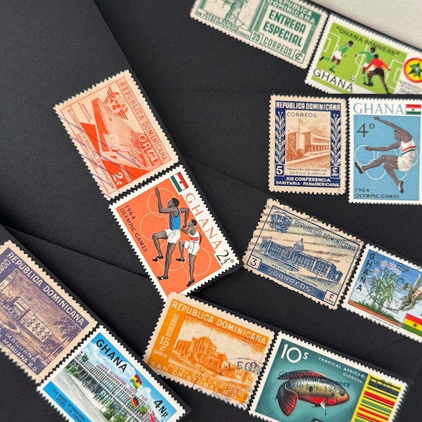 Triangle/triangular Postage Stamps - 50 to 300 Different - USED & off ...