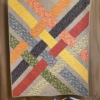 Sleepy Sloth Quilt & Pillow Pattern by Elizabeth Hartman EH033 - Etsy