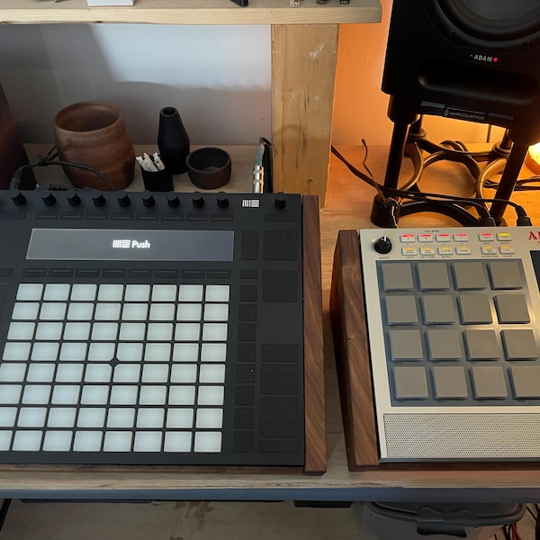 Akai MPC Stand // Desktop Rack for Akai MPC One // One+ // Mpc Live II ...