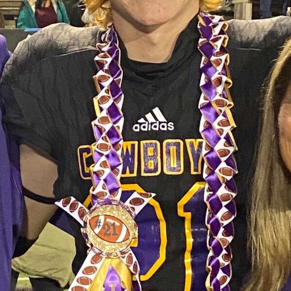 Football Ribbon Lei/senior Night/sport Night/graduation Leis/spirit ...