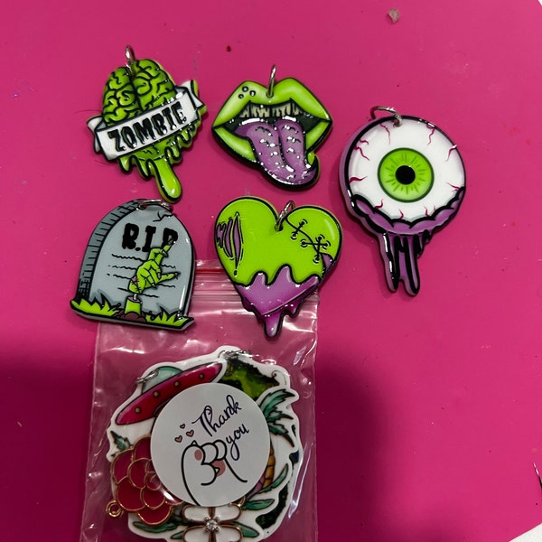 Zombie Charms - Halloween Charms - Zombie Brain - Zombie Heart - Zombie ...