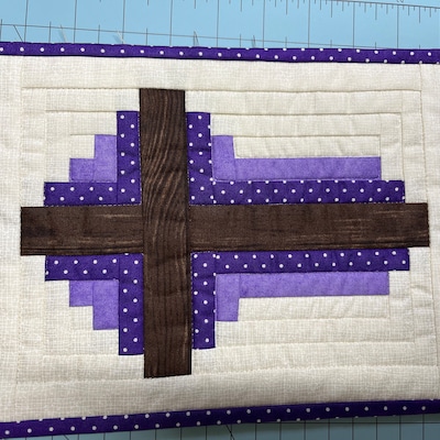 Log Cabin Cross Mug Rug Pattern - Etsy