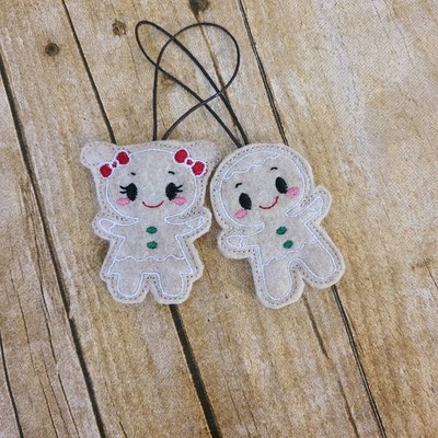 ITH Digital Embroidery Design Gingerbread Family Finger Puppet Set 4X4 ...