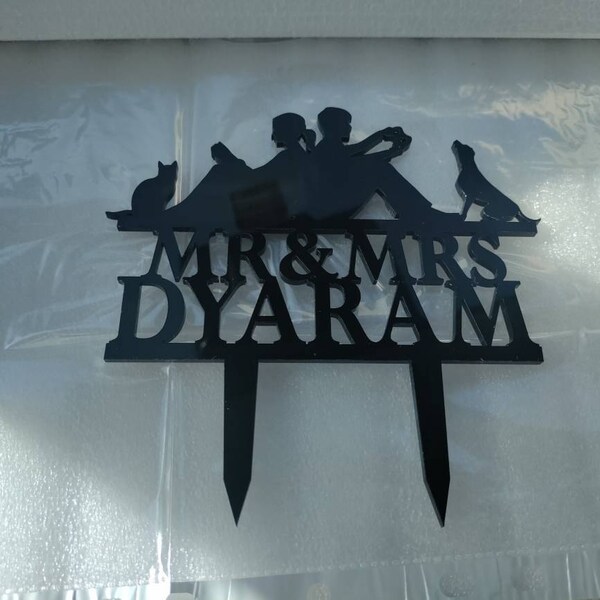 Custom Couple Reading Bride and Groom Wedding Cake Topper, Wedding ...