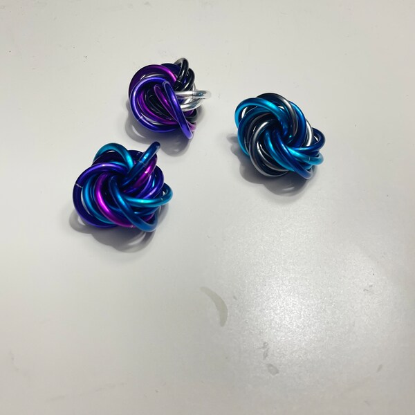 Mobii® STAINLESS STEEL: Stress Ball, Stim Fidget Ball Desk Toy - Etsy