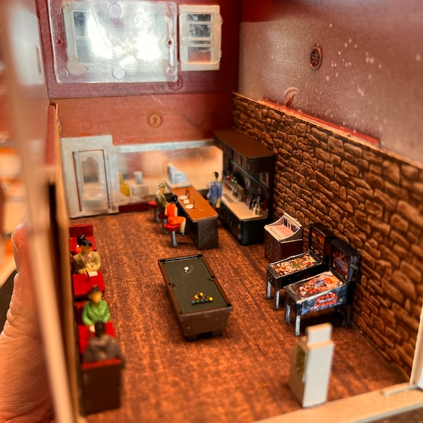 Pool Table Kit "rack 'em Up" HO Scale 1/87 - Etsy