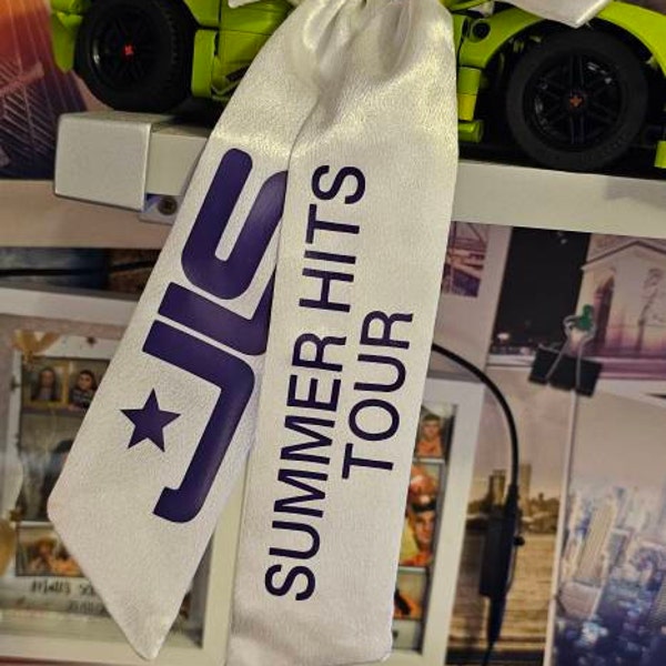 Olivia Rodrigo Olivia Rodrigo Hair Bow XL Hair Bow Concert Hair Bows ...