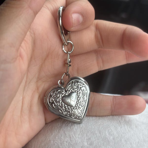 Custom Heart Locket Keychain: Silver Finish, Pink Bow - Etsy