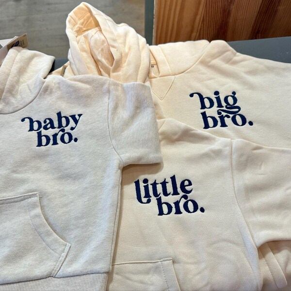 Banner Frame Swan Crest Embroidery Design for Vintage Wedding Machine ...