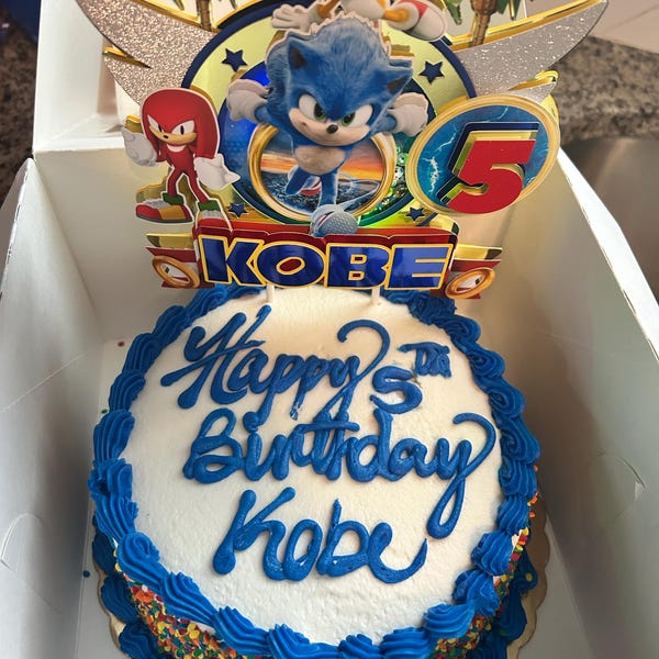 Shadow Hedgehog Cake Topper. Sonic and Shadow Shaker Cake Topper With ...