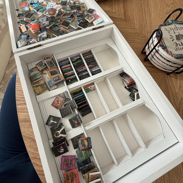 Sleek Anxiety-relief Mini Bookcase - Elegant White Shelf for Book ...