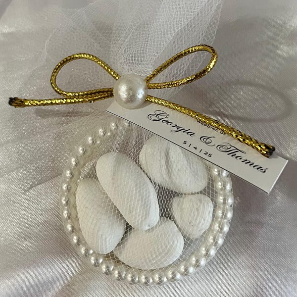 Personalized Wedding Almond Candy Favors for Guests, an Italian Wedding ...