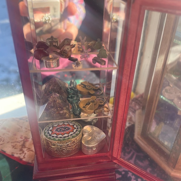 Dollhouse Miniature - 1-144 Dollhouse Resin - Montgomery Dolls House ...