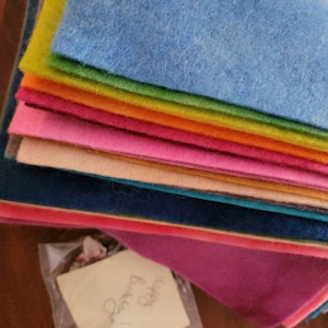 Pre-washed Wool Felt Penny Rug Kit Summer Breeze Penny Lane Primitives ...