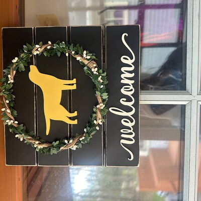 Labrador Retriever Welcome Sign Wood Berry Wreath English Lab Rustic ...