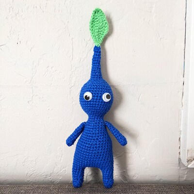 PDF DIGITAL FILE Pikmin White With Flower and Leaf Crochet Amigurumi ...