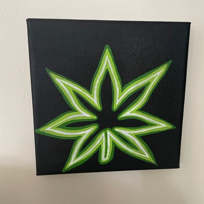 Smiley Face Circle Canvas - Etsy