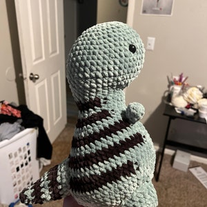 Crochet Pattern: Timothy the T-rex - Etsy