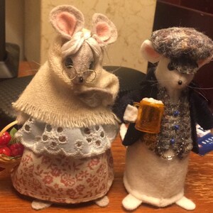 Church Mice Felt Mice Vicar Goodly & Choirboy Robin - Etsy