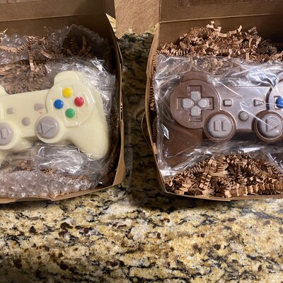 New Hollow Chocolate Video Game Controller, Chocolate Playstation ...