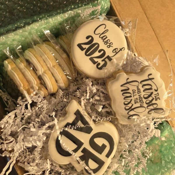 Graduation Cookies Class of 2026 Gift Grad Cookies Personalized W/name ...