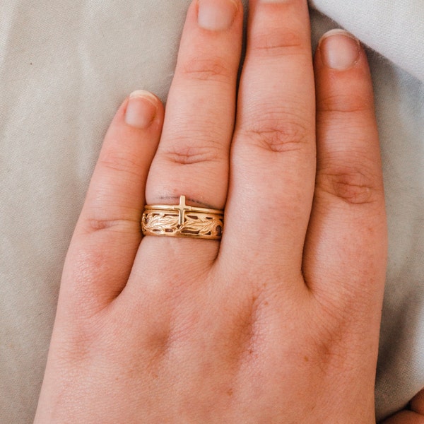 14K Solid Gold Tiny Cross Ring, 18K Solid Gold Dainty and Cute Cross ...