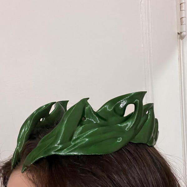 Wanda Maximoff Scarlet Witch Crown Tiara Replica | Multiverse of ...