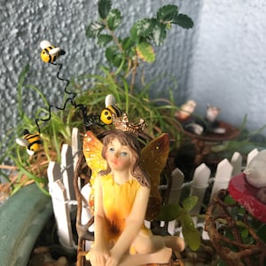Fairy Garden Beehive, Bee Skep, Bee Hive on Stand, Miniatures, Mini ...