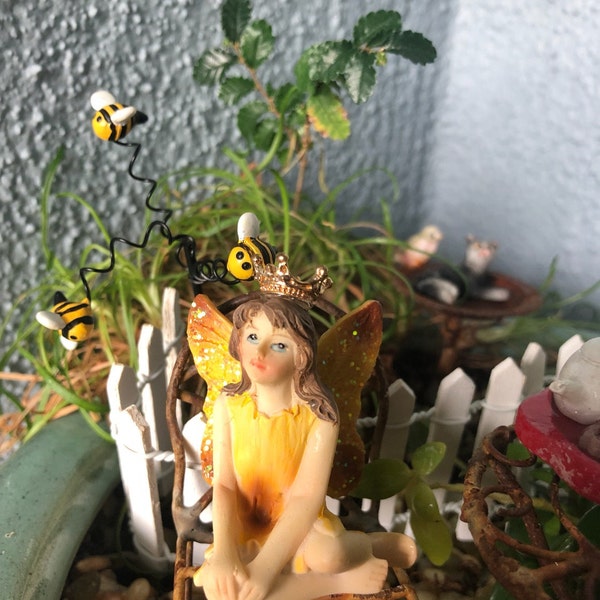 Fairy Garden Beehive, Bee Skep, Bee Hive on Stand, Miniatures, Mini ...