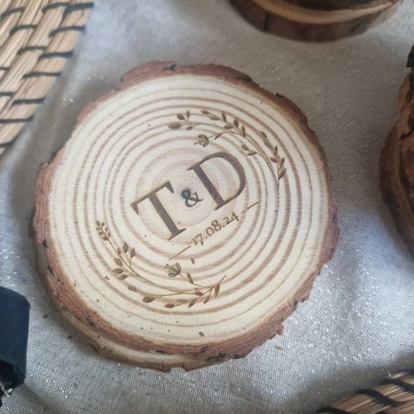 Personalised Wooden Log Slice - Ideal for Wedding Favour 8-9cm - Etsy