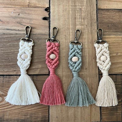 Bulk Macrame Keychain,bridal Shower,bridesmaid Gifts, Wooden Bead ...