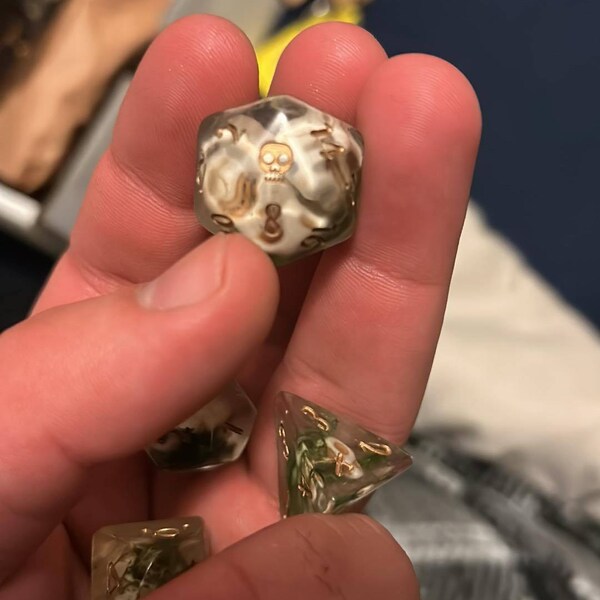 UNDEAD Bones Dnd Dice Set SKULL Polyhedral Dice Set 4 Dungeons and ...