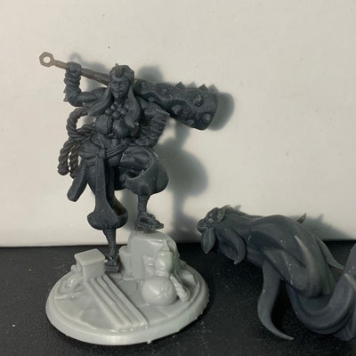 Valkyrie Pinup 32 or 28mm Sci-fi Miniature Dungeons and Dragons Dnd ...