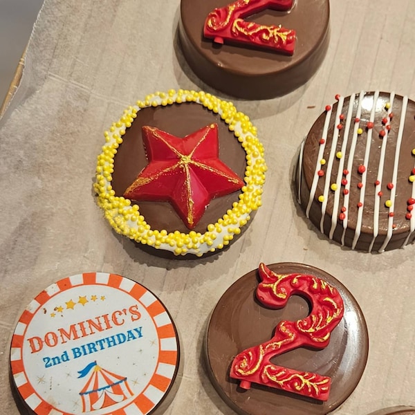 Edible Black and White Checkered Flag Cake Wraps and Strips. for Cakes ...