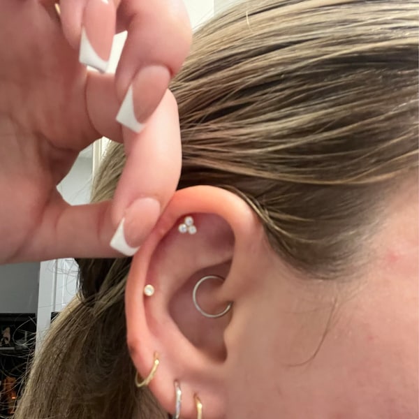 Diamond Stud / Diamond Bezel Set Piercing / 14K Gold Dainty Round Cut ...