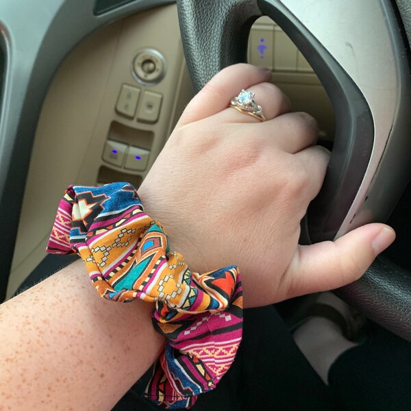 Labrador Retriever Dog Canine Fabric Handmade Hair Scrunchie, Black ...